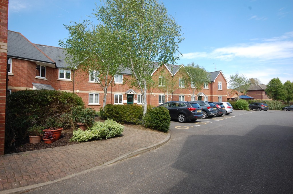 Bakers Court, Dowsett Lane, Ramsden Heath Village, Billericay, 2 ...